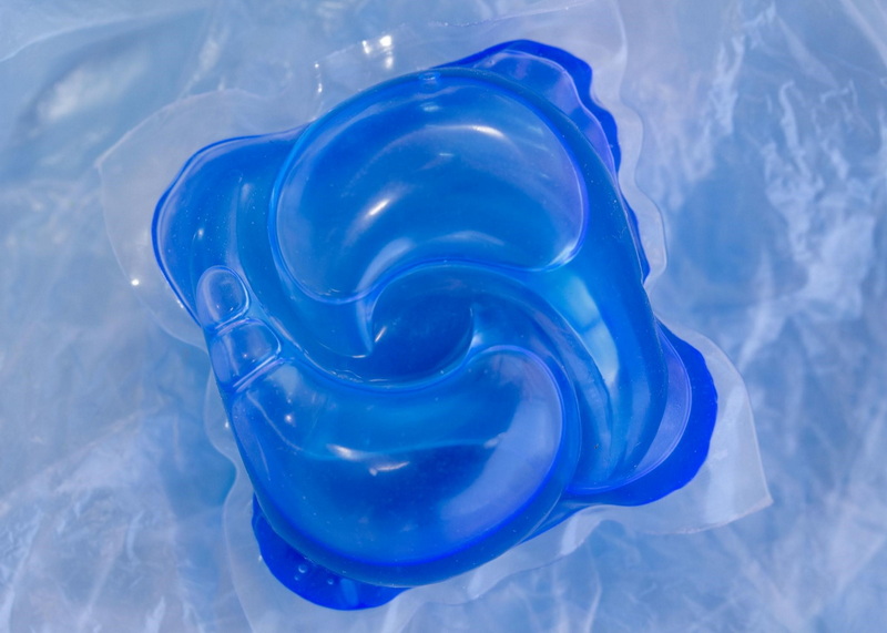 What Makes Up Laundry Detergent Pods? - UFine